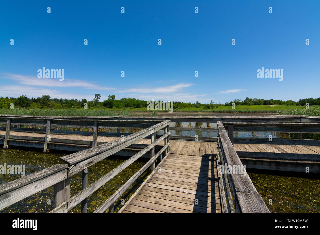 Richard bong bridge hi-res stock photography and images - Alamy