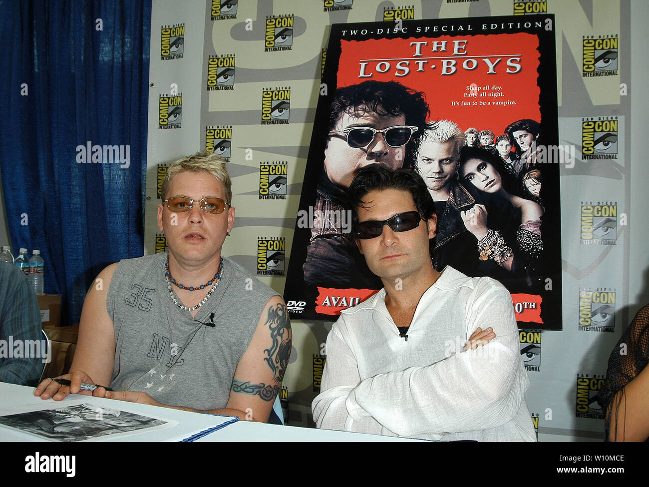 Corey Haim & Corey Feldman at the 2004 San Diego Comic-Con ...