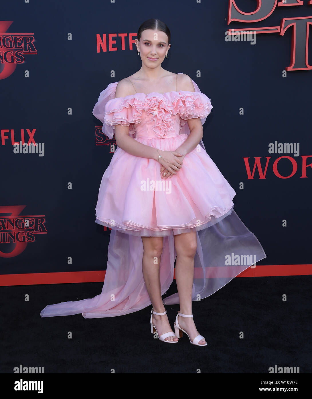 Stranger things millie bobby brown s hi-res stock photography and ...
