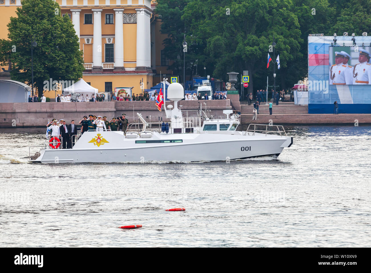 Russian navy parade hi-res stock photography and images - Alamy