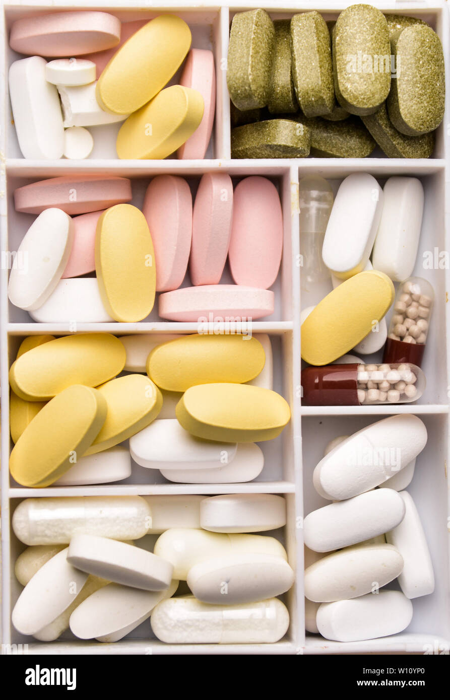 Amino acid pills hi-res stock photography and images - Alamy