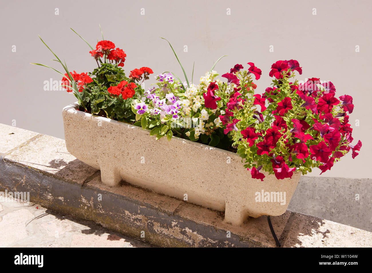 Long pot hi-res stock photography and images - Alamy