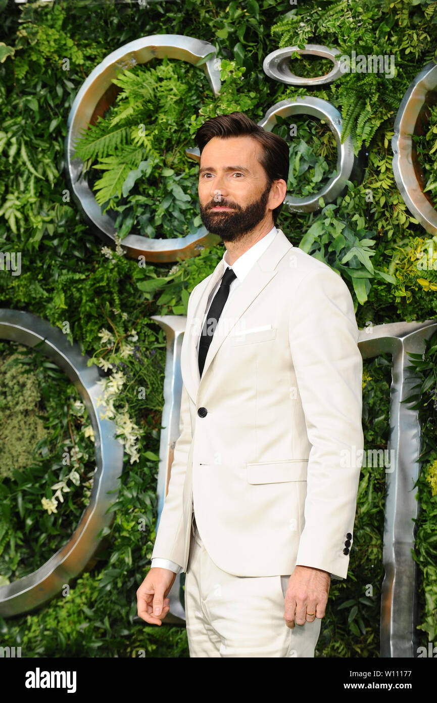 Mireille enos good omens hi-res stock photography and images - Alamy