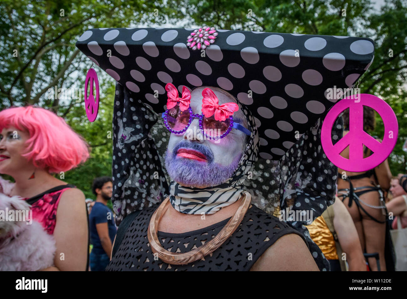 1969 stonewall riots nyc hi-res stock photography and images - Alamy