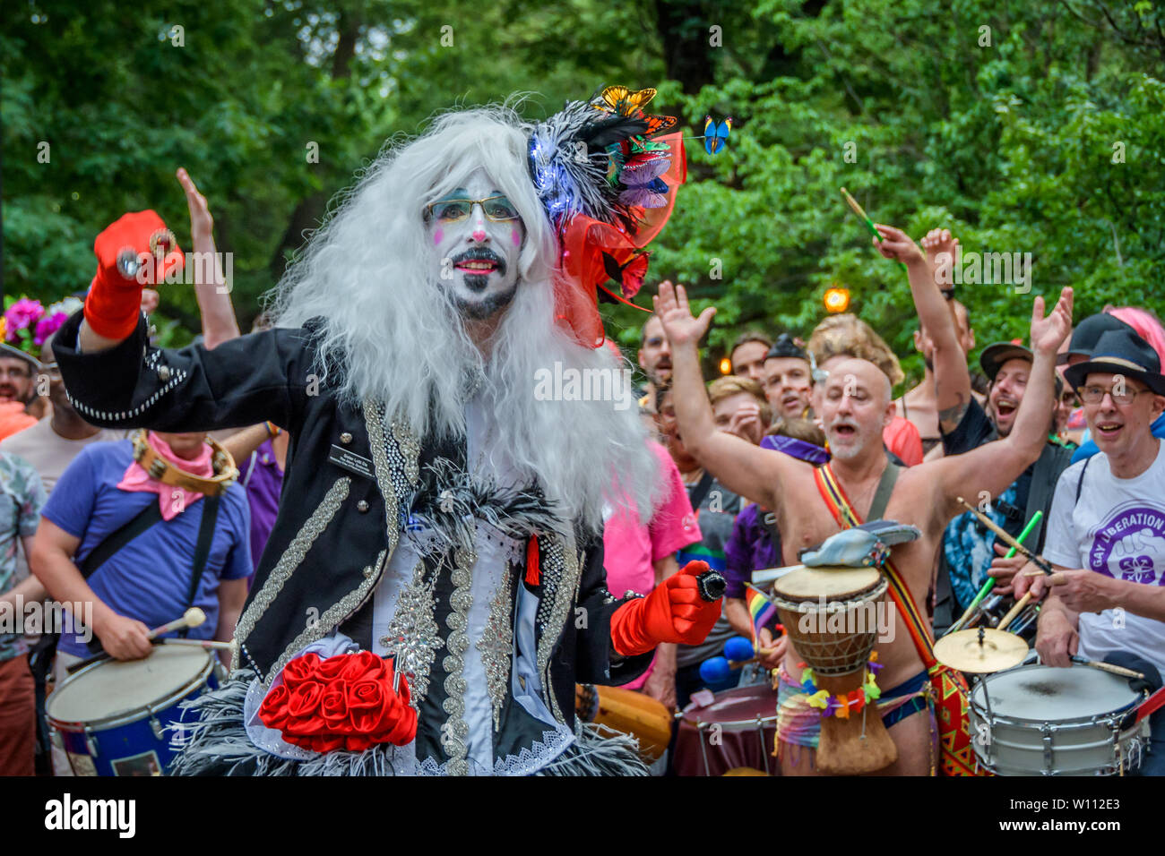 1969 stonewall riots nyc hi-res stock photography and images - Alamy