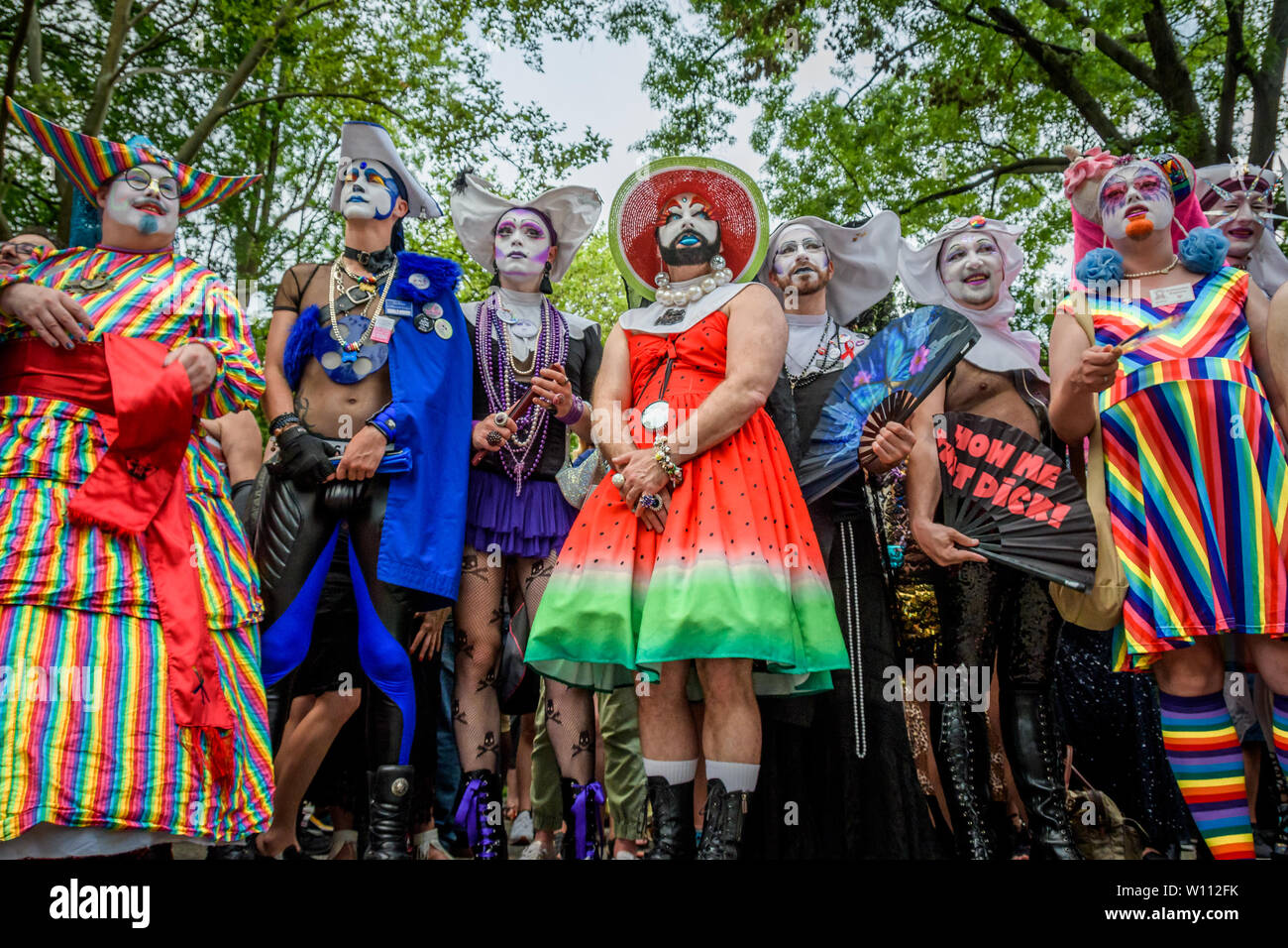 New York, United States. 28th June, 2019. Hundreds Of Drag Queens ...