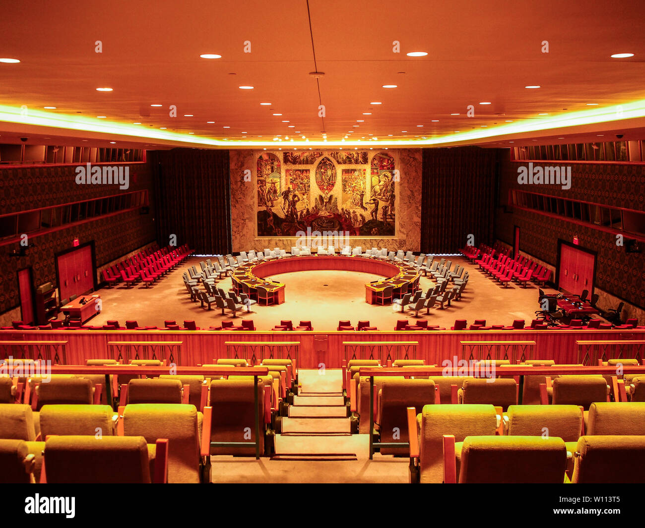 United nations general assembly room hi-res stock photography and ...