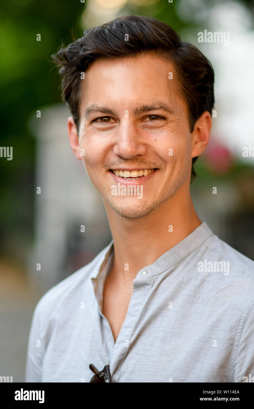 Tim oliver schultz hi-res stock photography and images - Alamy