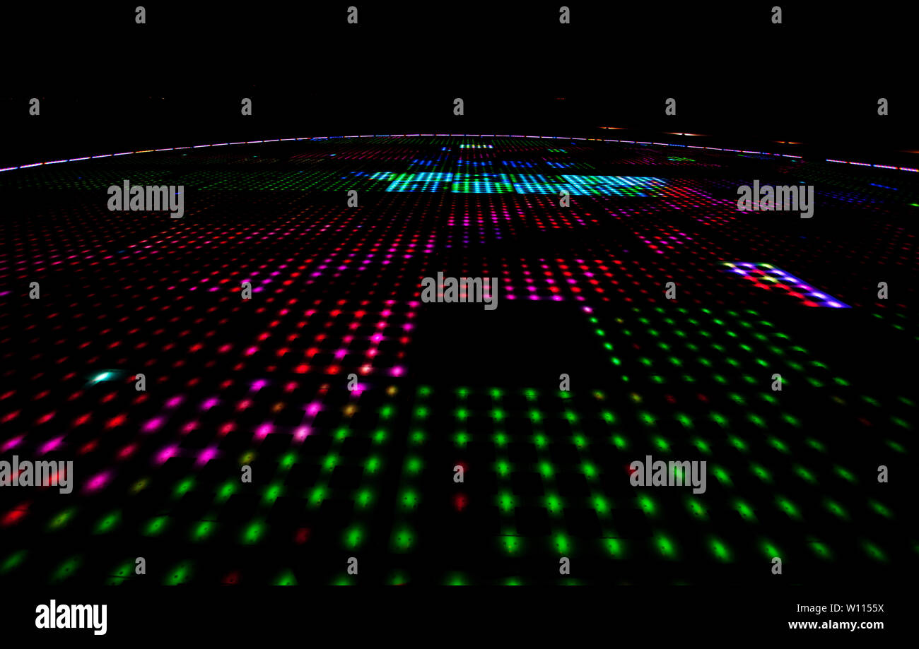 Solar panel photos hi-res stock photography and images - Alamy