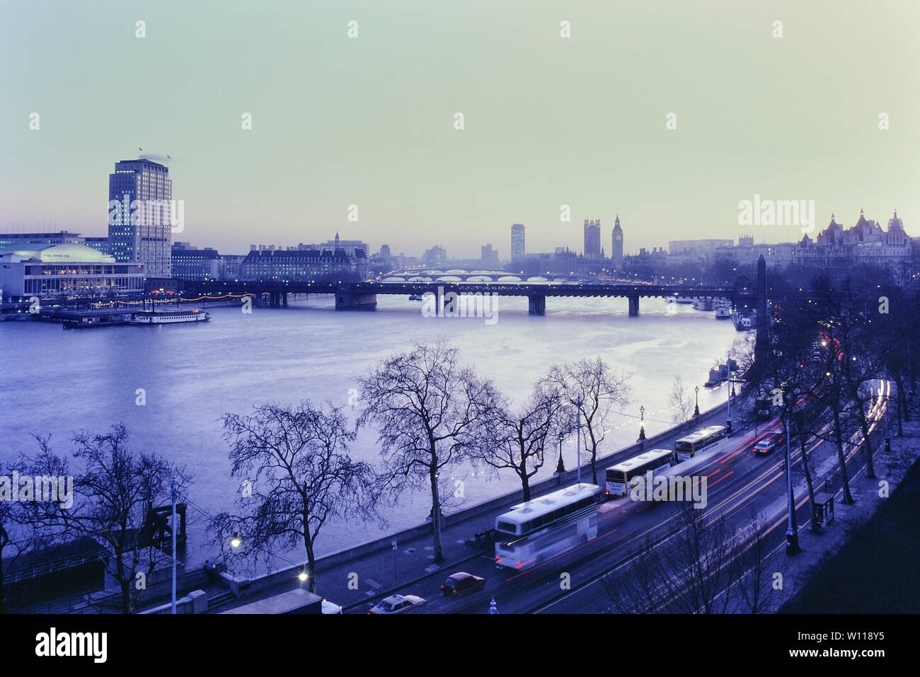 Royal festival hall exterior dusk hi-res stock photography and images ...