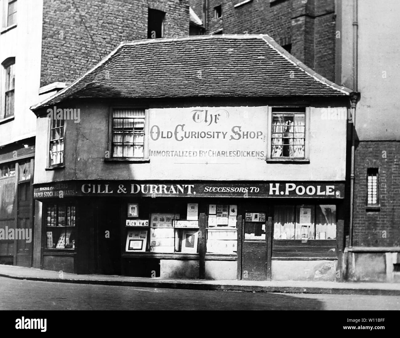 Curiosity shop Black and White Stock Photos & Images - Alamy
