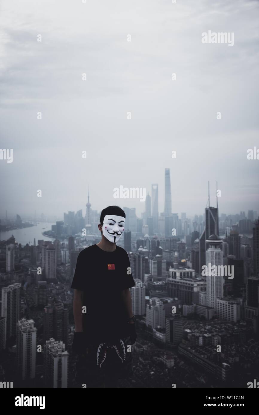 Anonymous building hi-res stock photography and images - Alamy