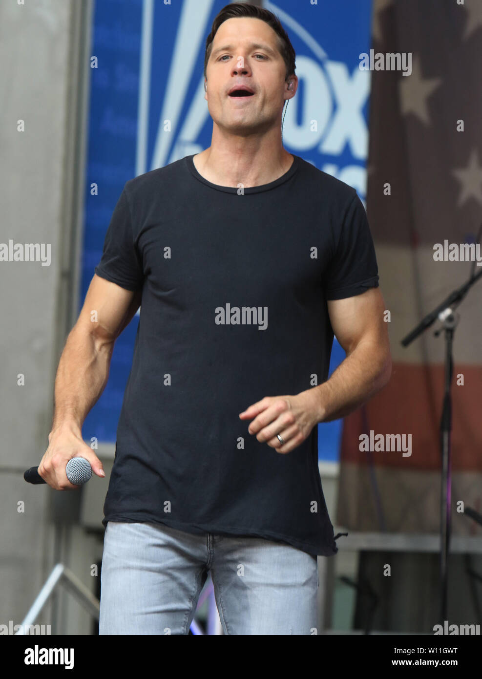 New Yokr, NY, USA. 28th June, 2019. Walker Hayes performs at FOX ...