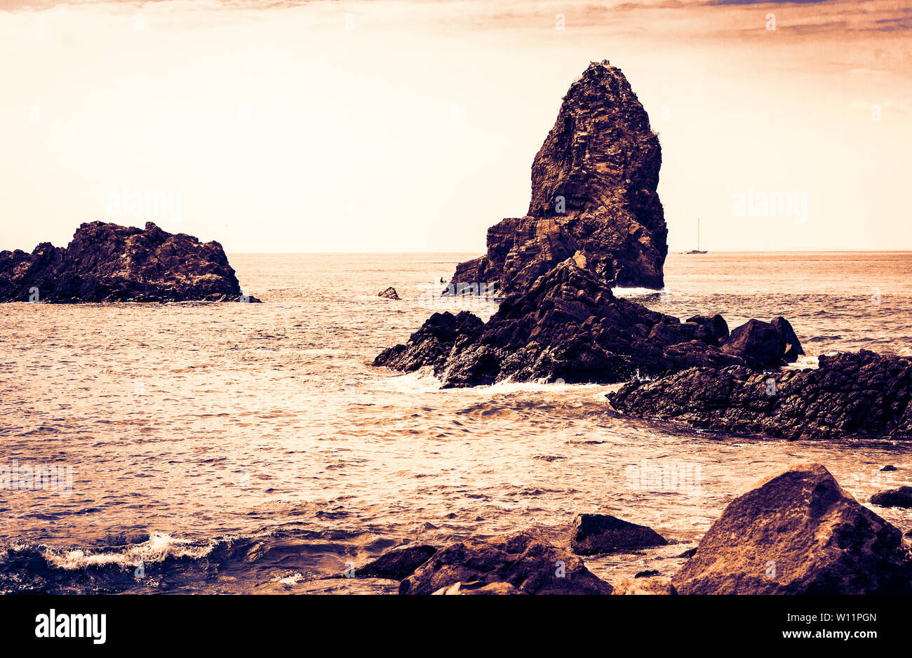 Cyclops hi-res stock photography and images - Alamy