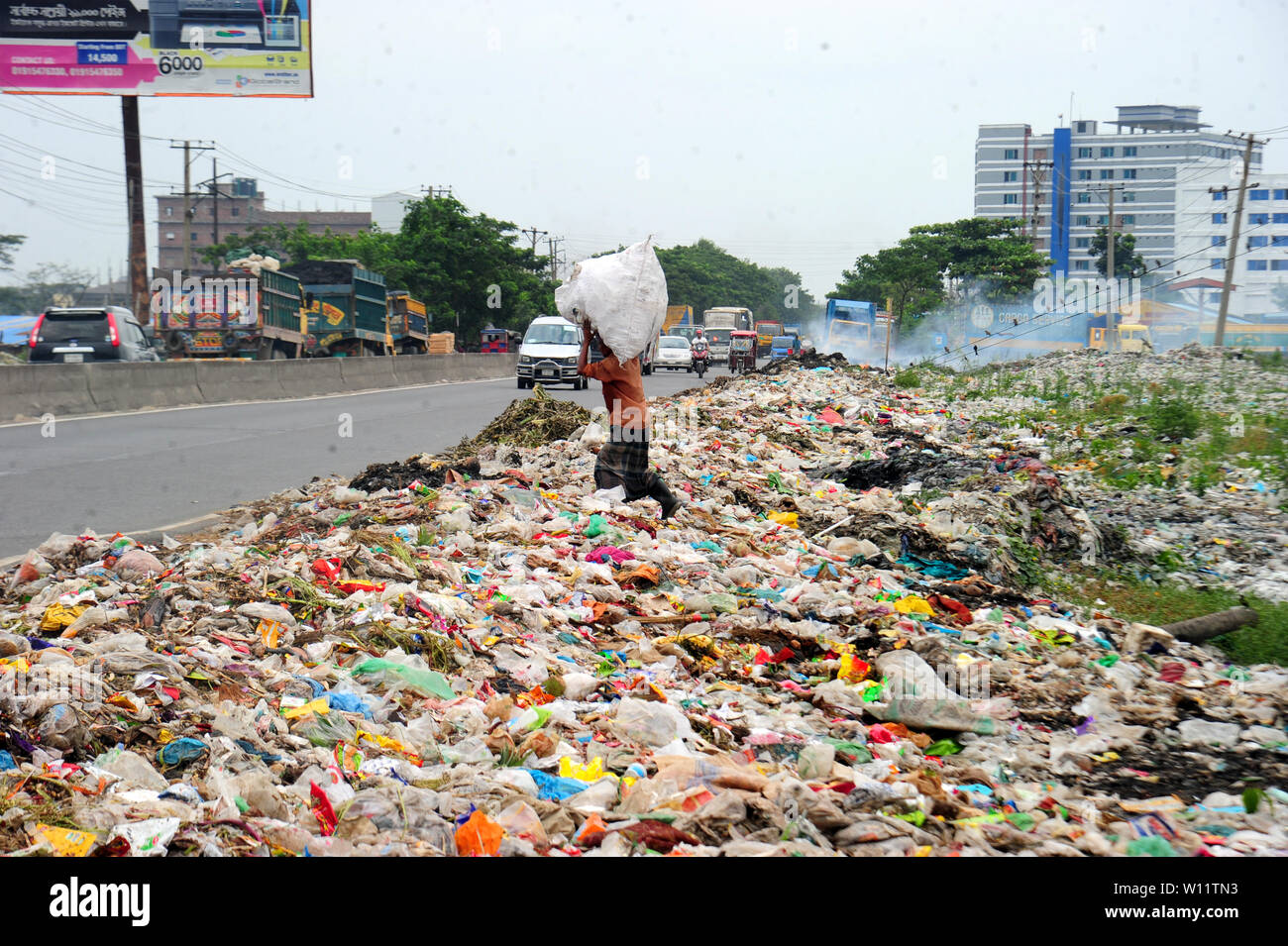 Wastage dump hi-res stock photography and images - Alamy