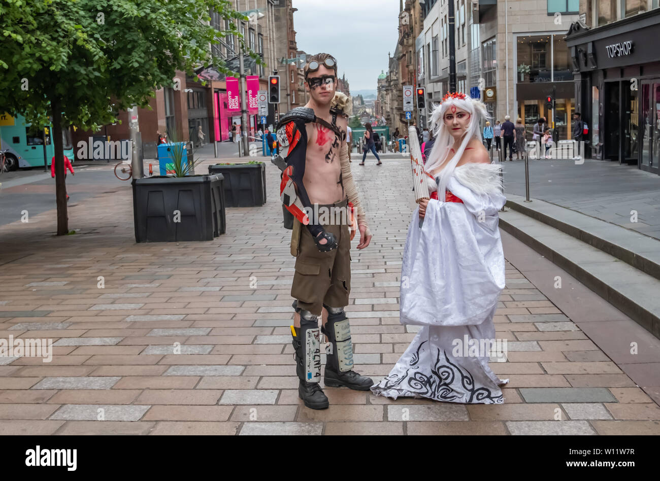Glasgow, Scotland, UK. 29th June, 2019. Cosplayers arriving at the ...