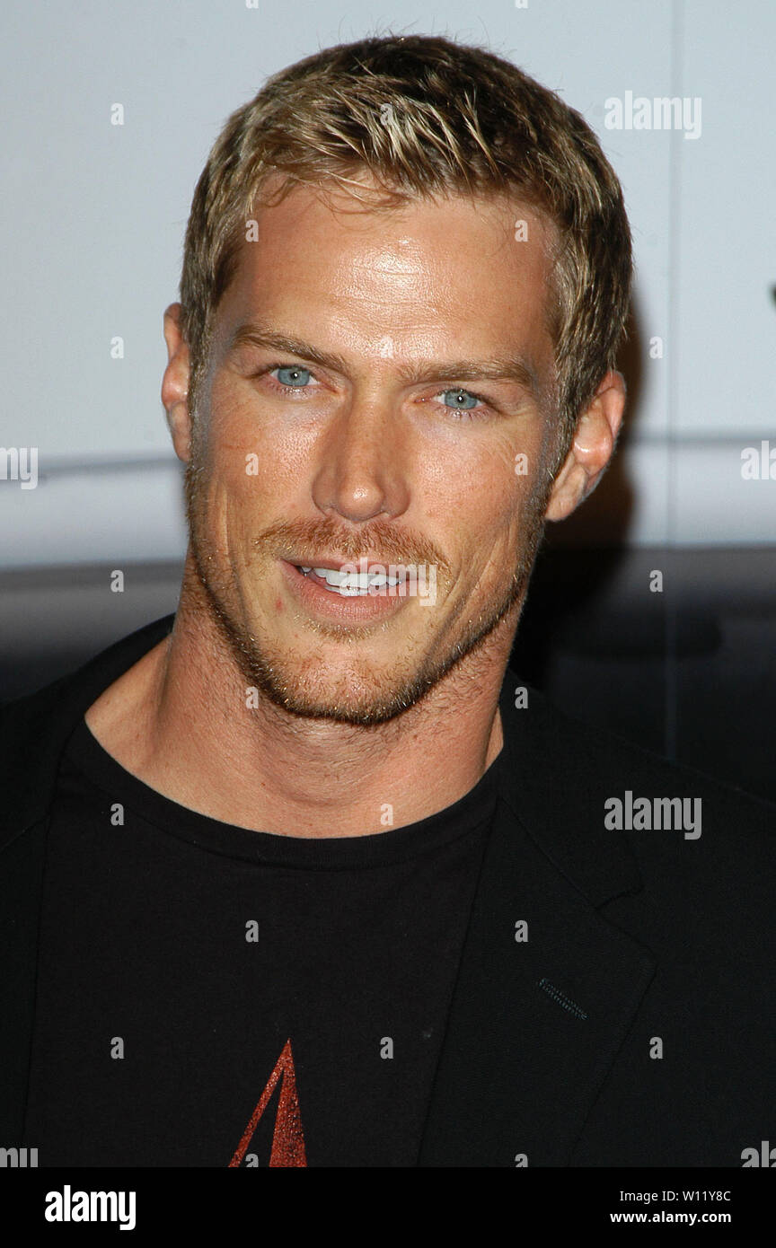 Jason Lewis at The Premiere of the 2005 Volkswagen Jetta Party held at ...