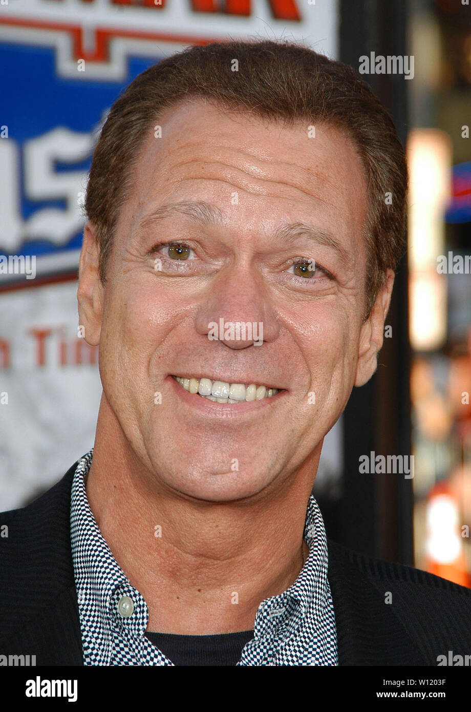 Joe Piscopo at the World Premiere of "Harold & Kumar Go to White Castle ...