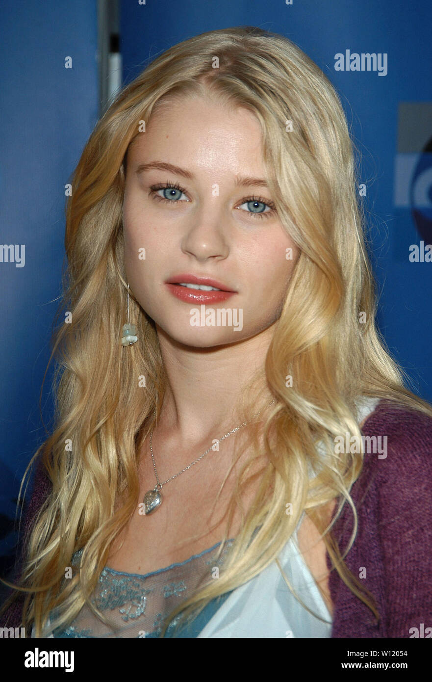 Emile de Ravin at the 2004 ABC All-Star Party at C2 Cafe in Century ...