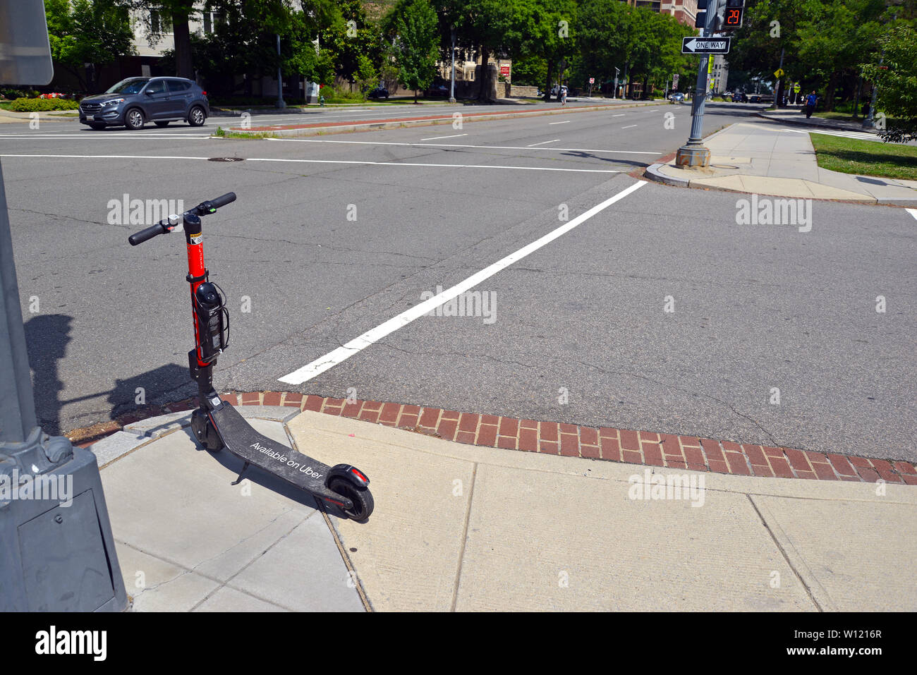 Micro dc hi-res stock photography and images - Alamy