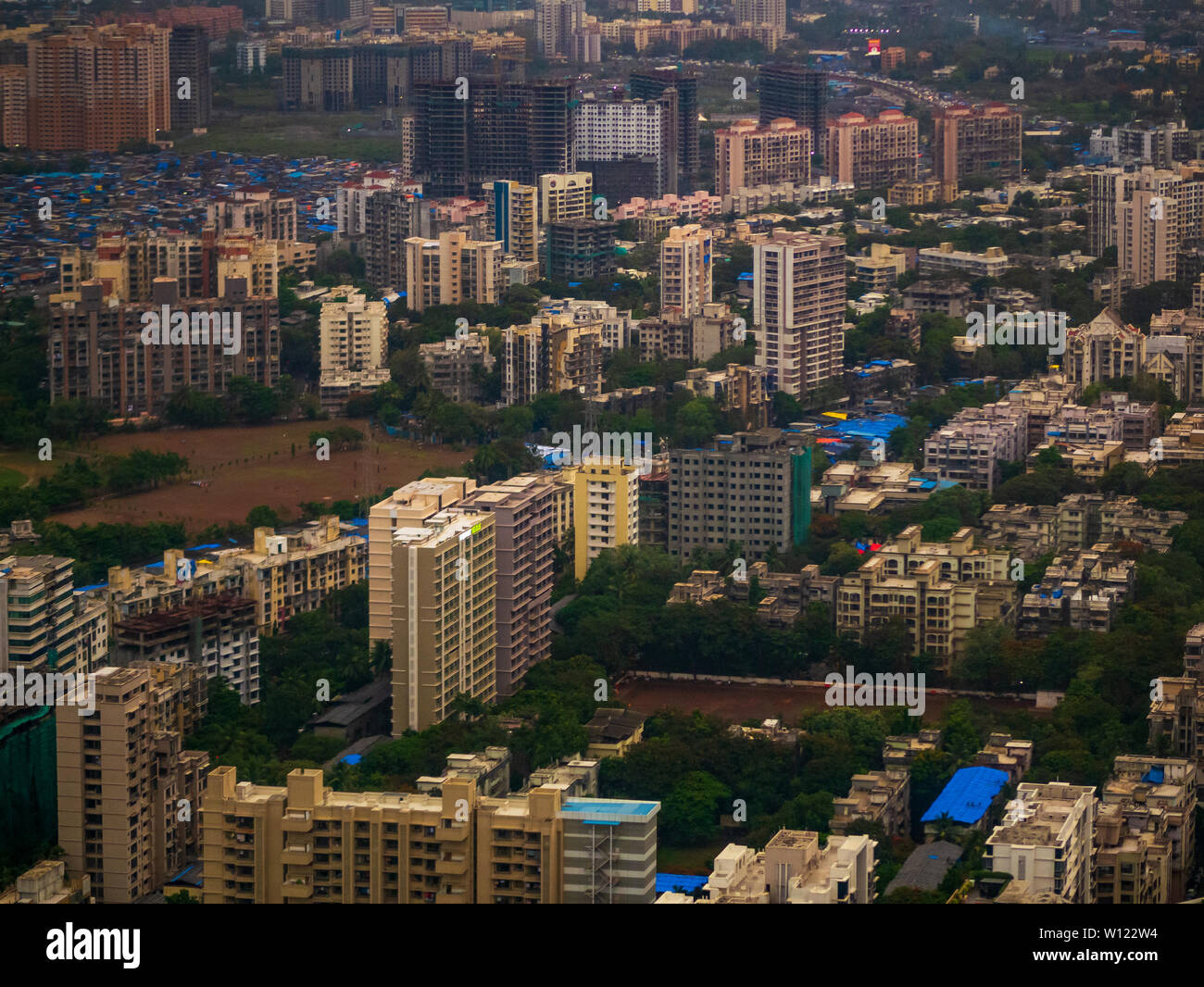 Aerial view of mumbai hi-res stock photography and images - Alamy
