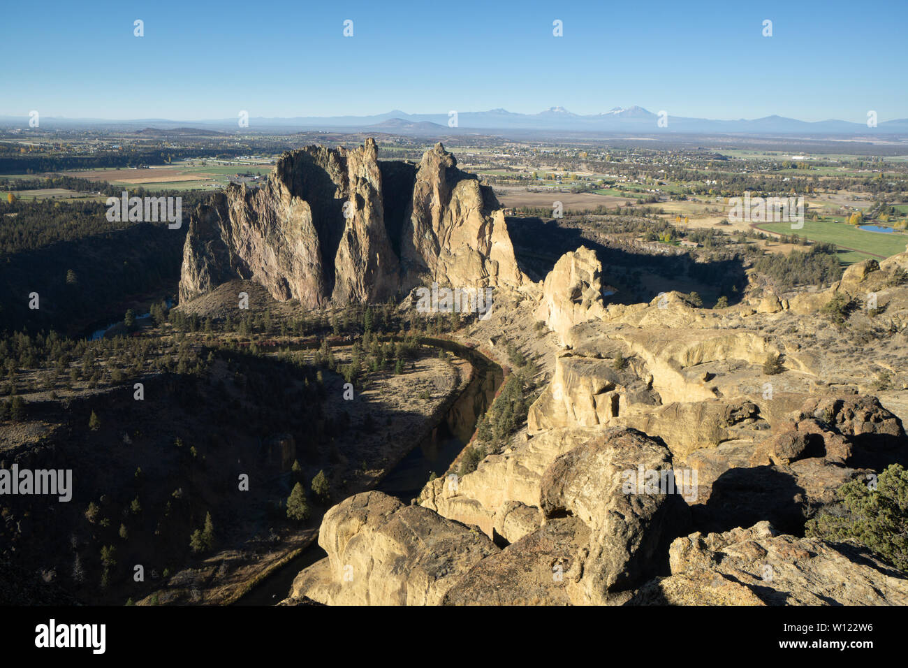Ash caldera hi-res stock photography and images - Alamy