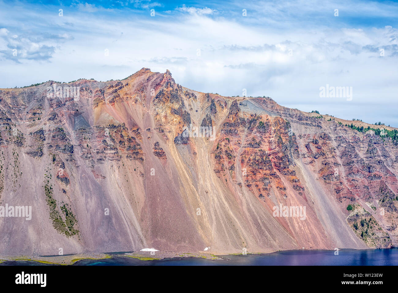 Crater lake national park hi-res stock photography and images - Alamy