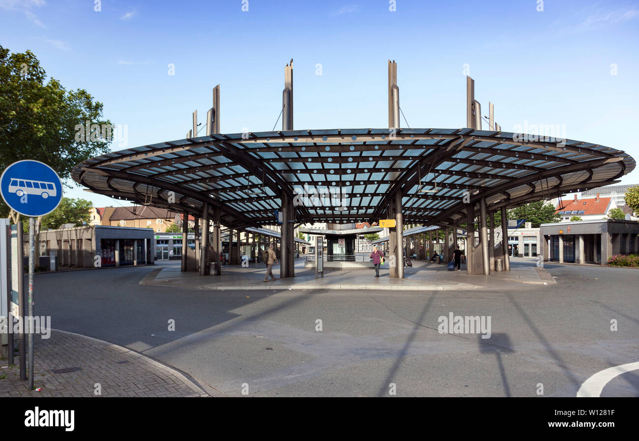 Bus station roof hi-res stock photography and images - Alamy