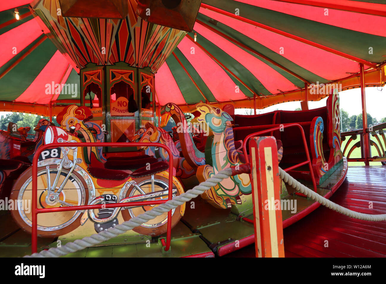 Steam fairground ark hi-res stock photography and images - Alamy