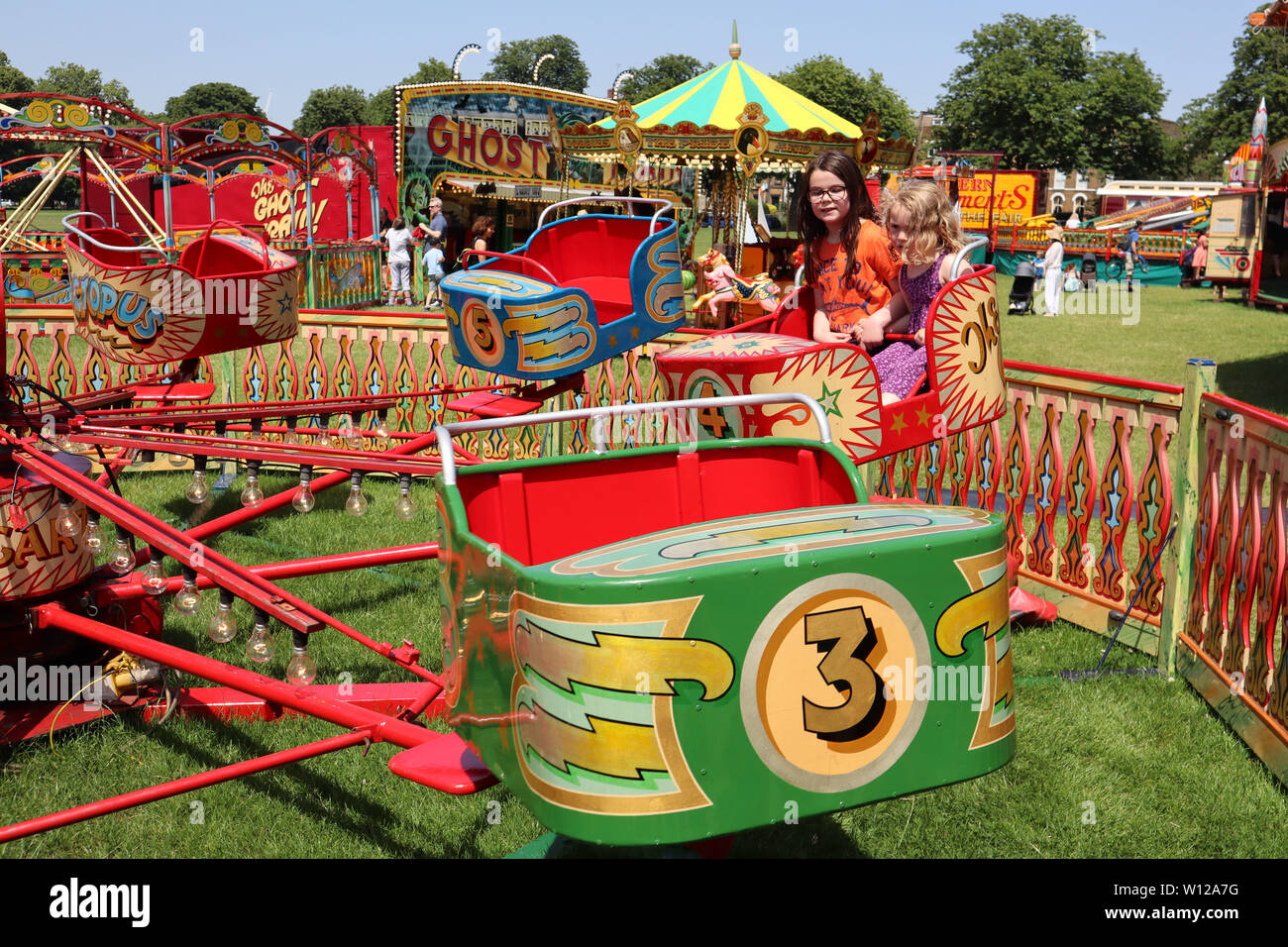 Mini Octopus, Carters Steam Fair, Peckham Rye Common, London, UK, 29 ...