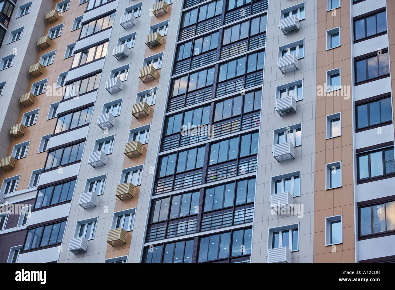 Storey building facade part hi-res stock photography and images - Alamy