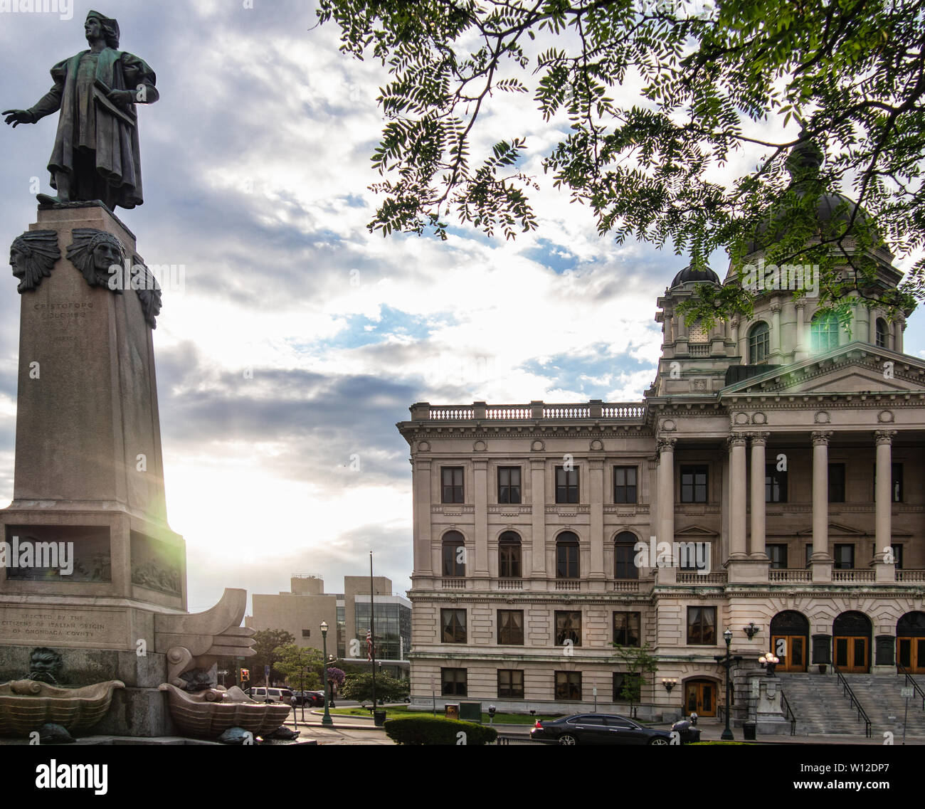 Christopher columbus memorial fountain hi-res stock photography and ...
