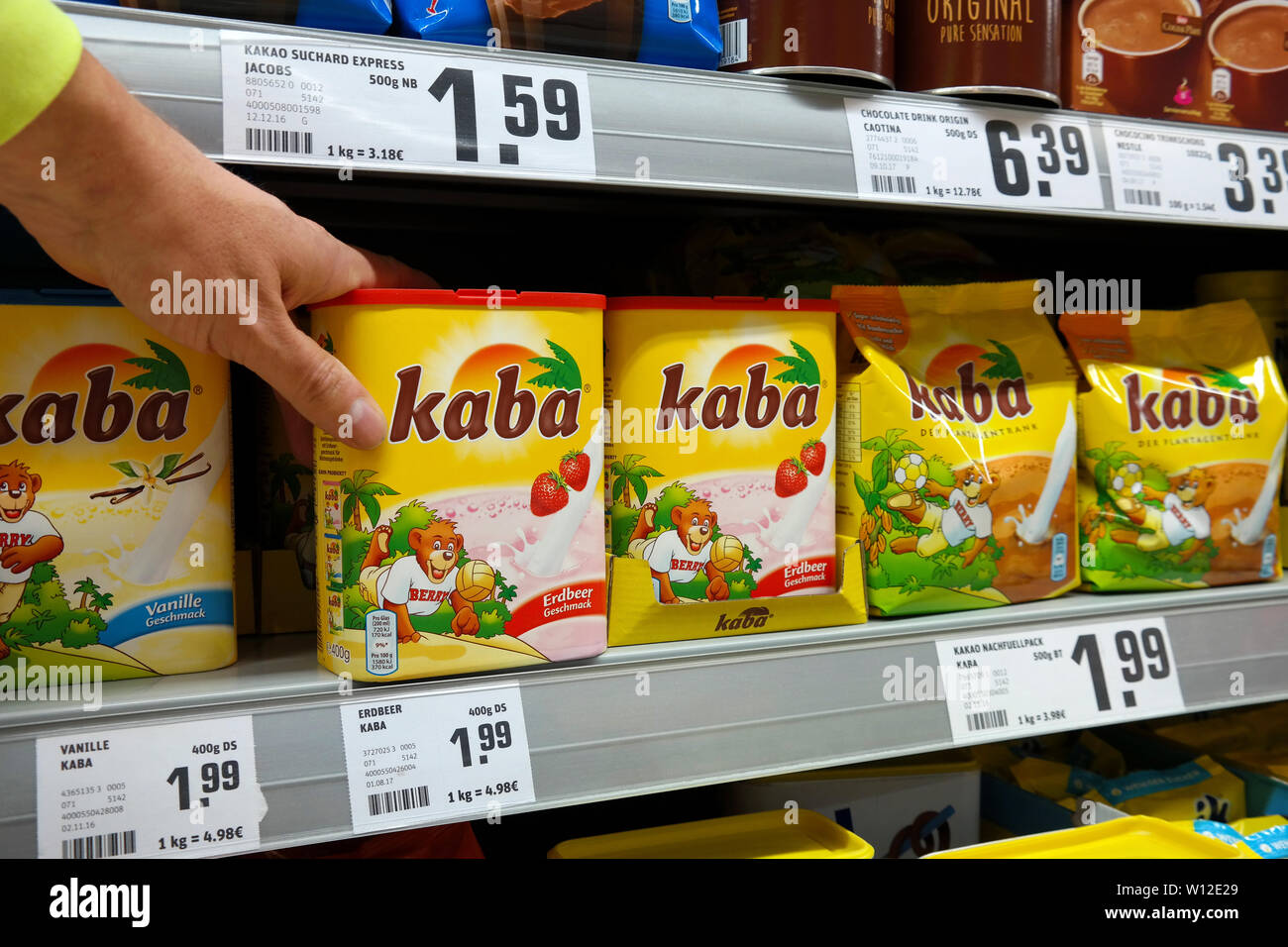 Rewe food store hi-res stock photography and images - Alamy