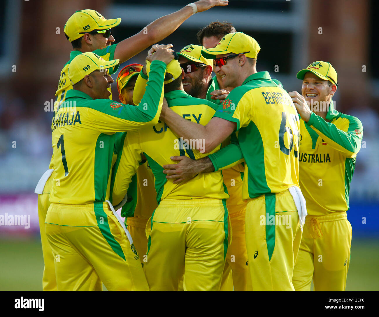 Alex ross cricket hi-res stock photography and images - Alamy