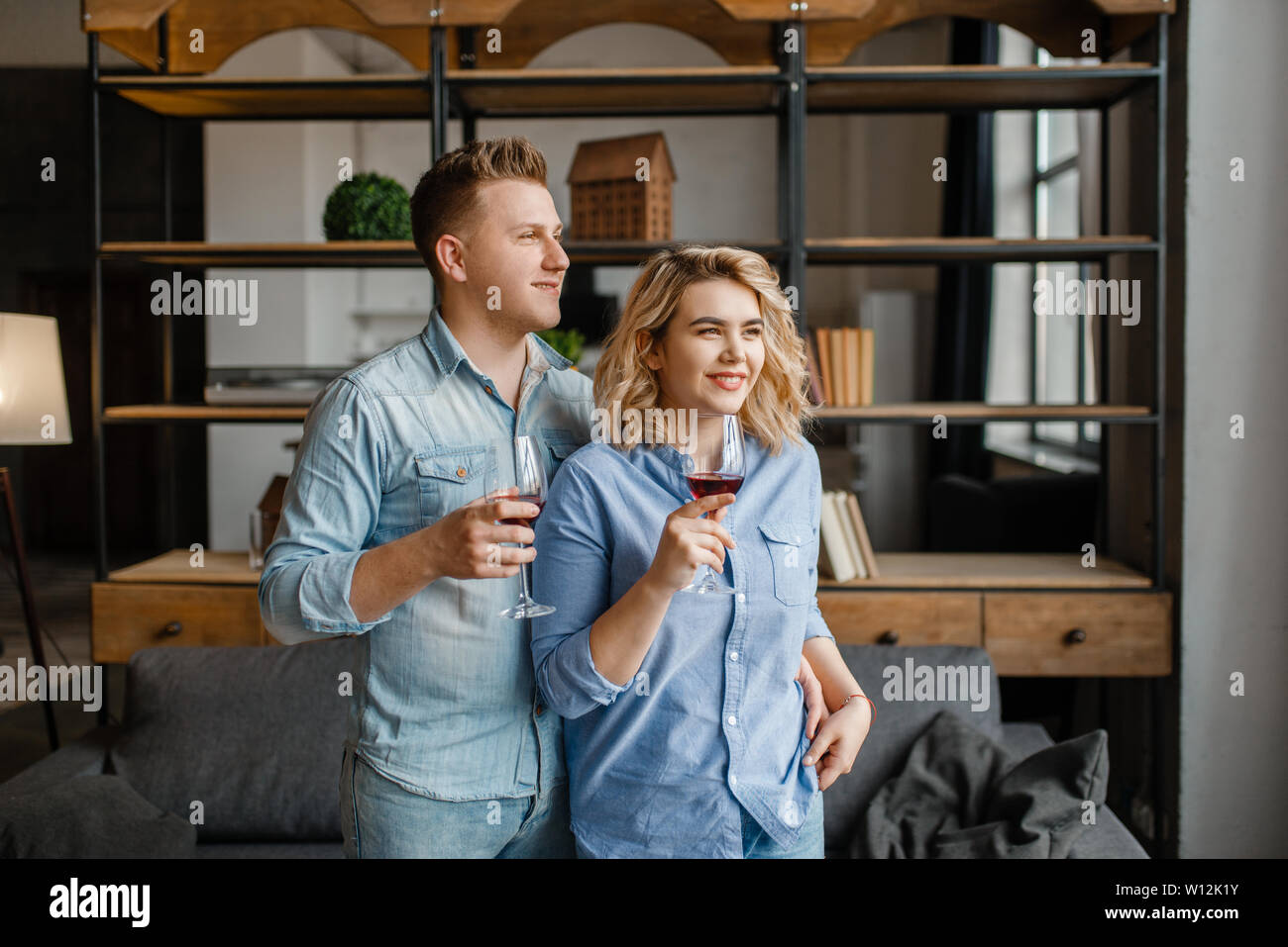 Red wine romantic family hi-res stock photography and images - Alamy