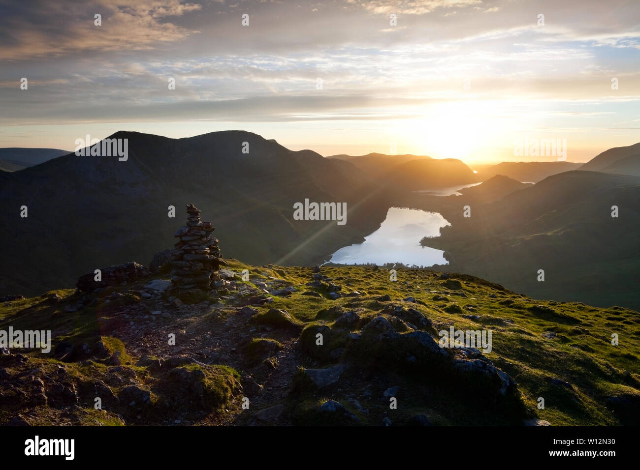 Sunset from Fleetwith Pike summit, Lake District, UK Stock Photo - Alamy