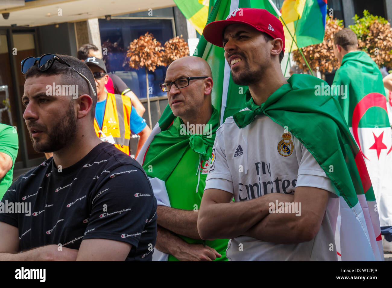 Algerian embassy uk hi-res stock photography and images - Alamy