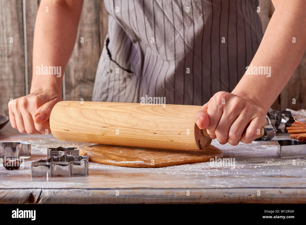 Rolling table hi-res stock photography and images - Alamy