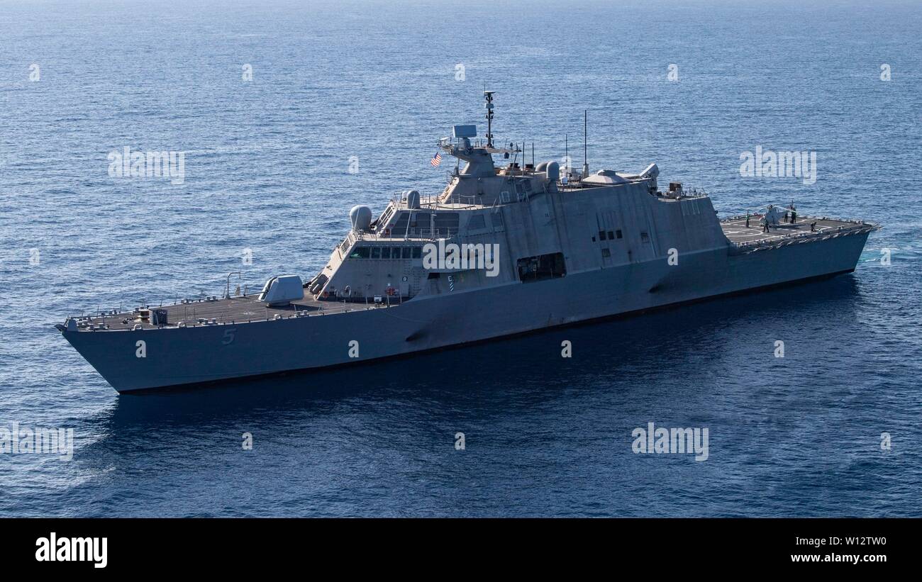 190625-N-QI061-0169 ATLANTIC OCEAN (June 25, 2019) The Freedom-class ...