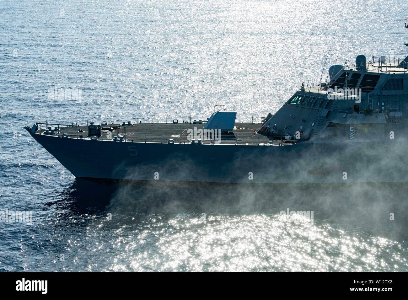 190625-N-QI061-0142 ATLANTIC OCEAN (June 25, 2019) The Freedom-class ...