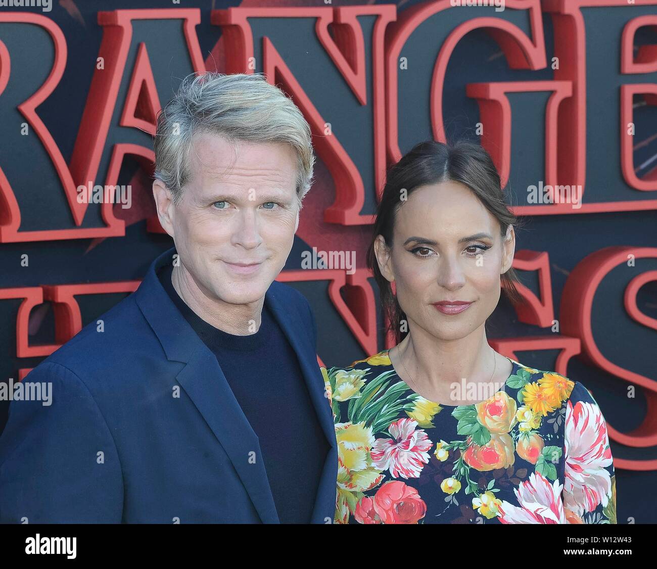 Cary Elwes and Lisa Marie Kubikoff attend the 'Stranger Things' Season ...