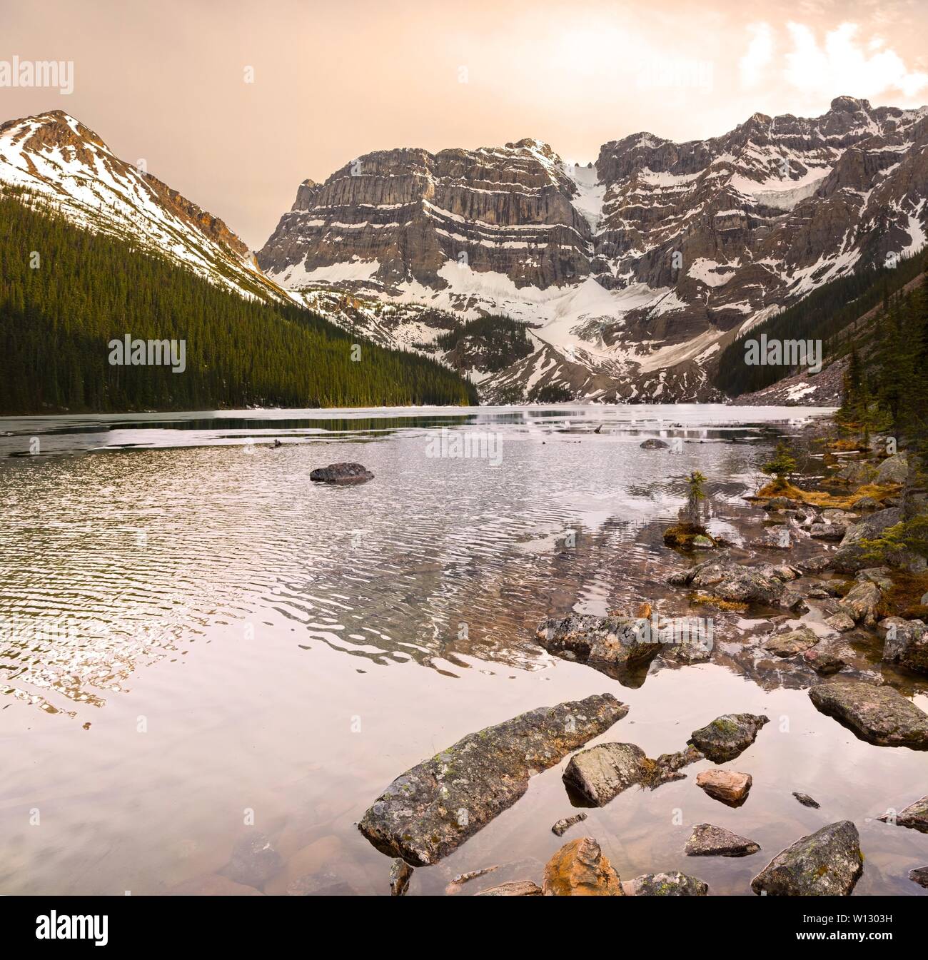 Vertical Panoramic Landscape View of Scenic Cirque Lake and Rugged ...