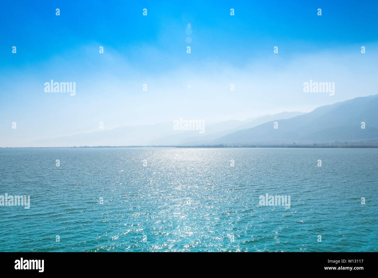 Erhai water scenery hi-res stock photography and images - Alamy