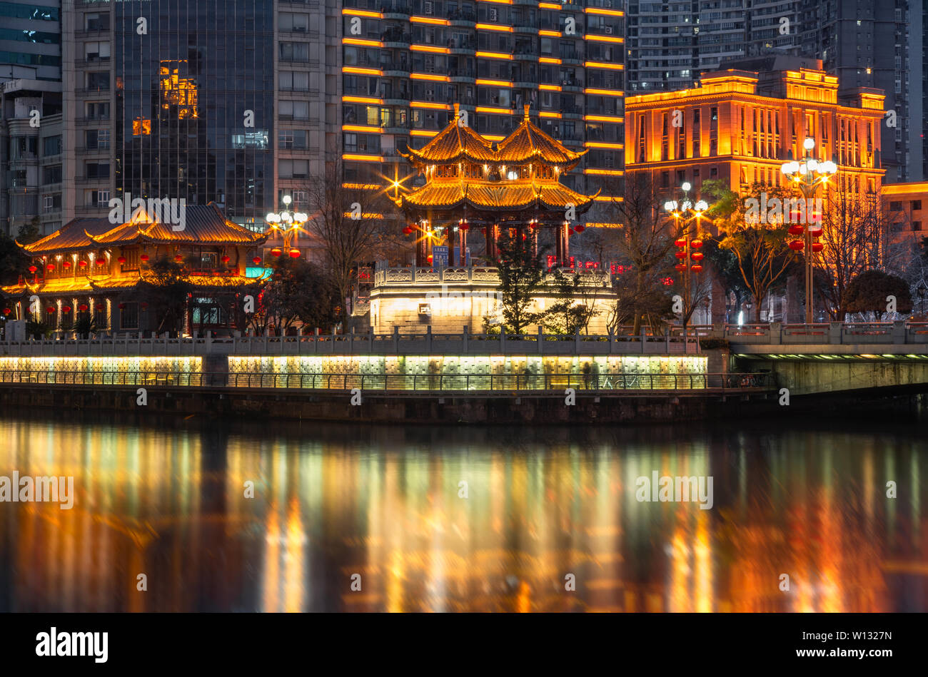 Night view of Hejiang Pavilion, Funan River, Chengdu Stock Photo - Alamy