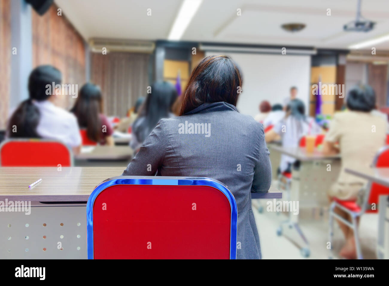 Business woman chair meeting back view hi-res stock photography and ...