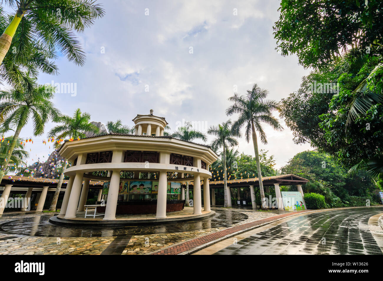 Guanlan lake resort area hi-res stock photography and images - Alamy