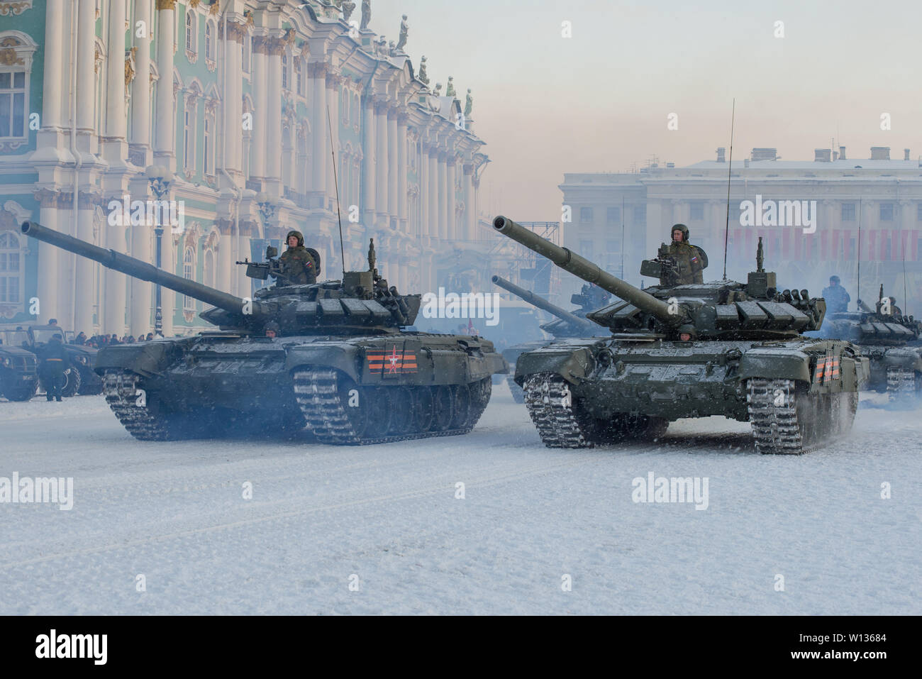 T72b3 tank hi-res stock photography and images - Alamy