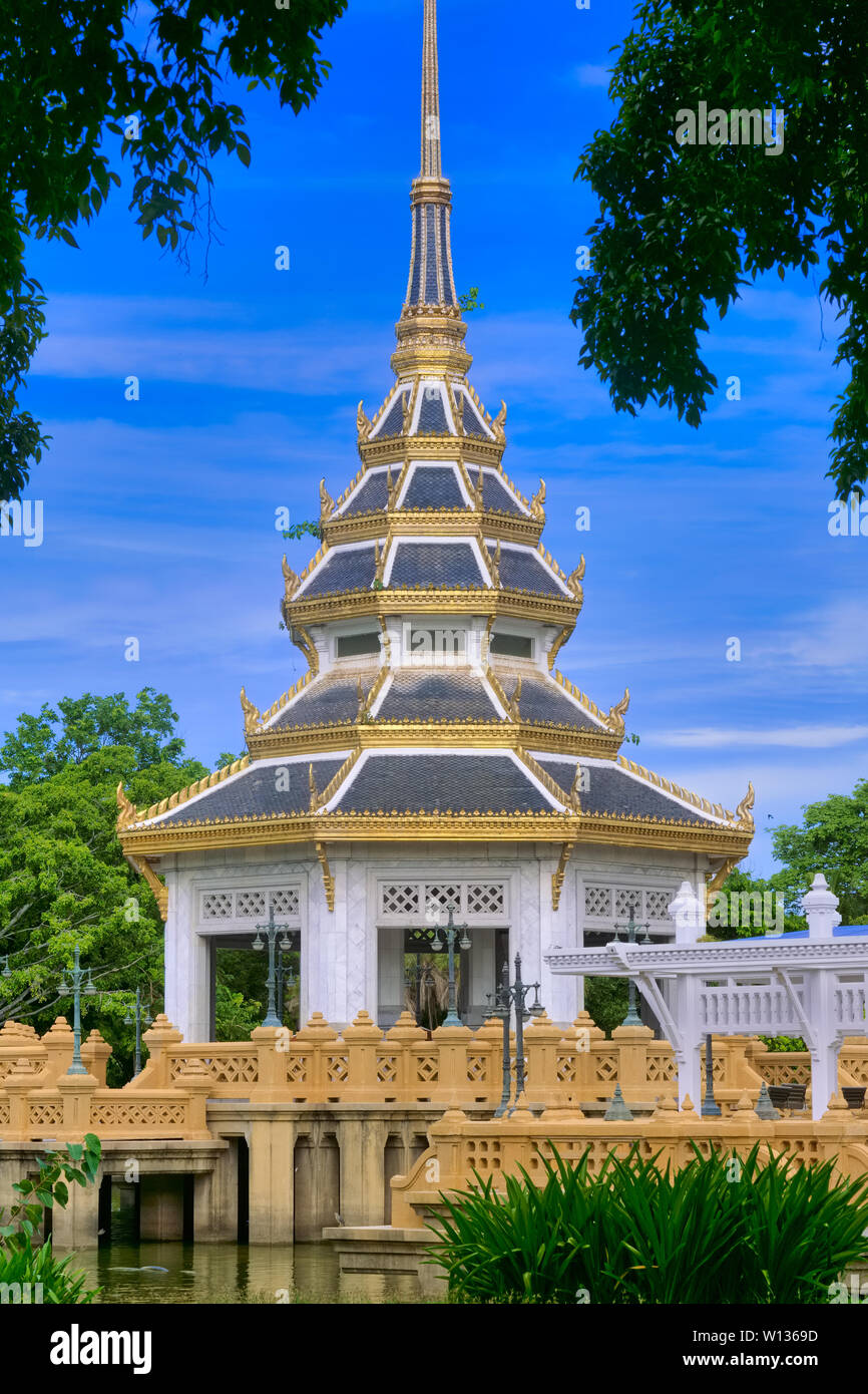 A typical Thai-style 'sala' or pavilion built into a pond at Chaloem ...
