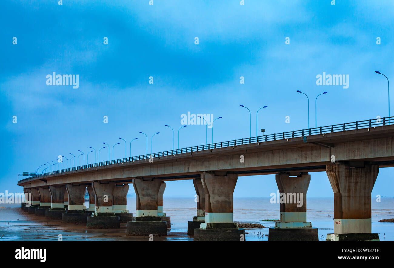 Roads and sea means of transport system hi-res stock photography and ...