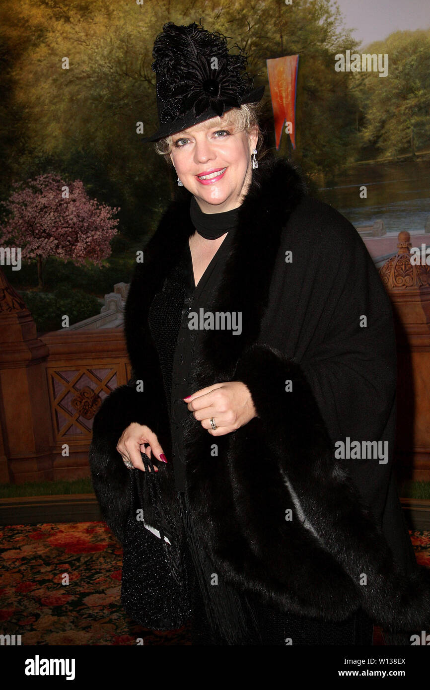 New York, USA. 9 November, 2008. K.T. Sullivan at the Neighborhood ...